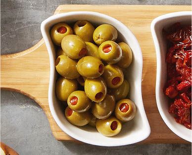 Spanish Green Stuffed Olives 1.9kg - Aldi - Australia - Specials archive
