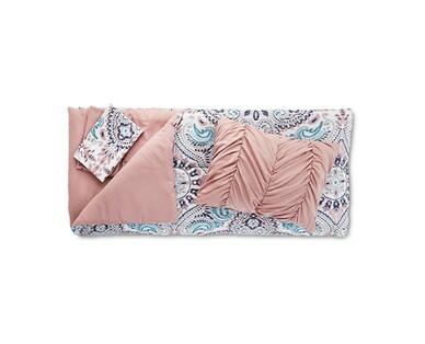 Huntington Home 4-Piece Reversible Bedding Set - Aldi - US - Specials ...
