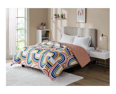 Huntington Home Reversible Comforter - Aldi - US - Specials archive
