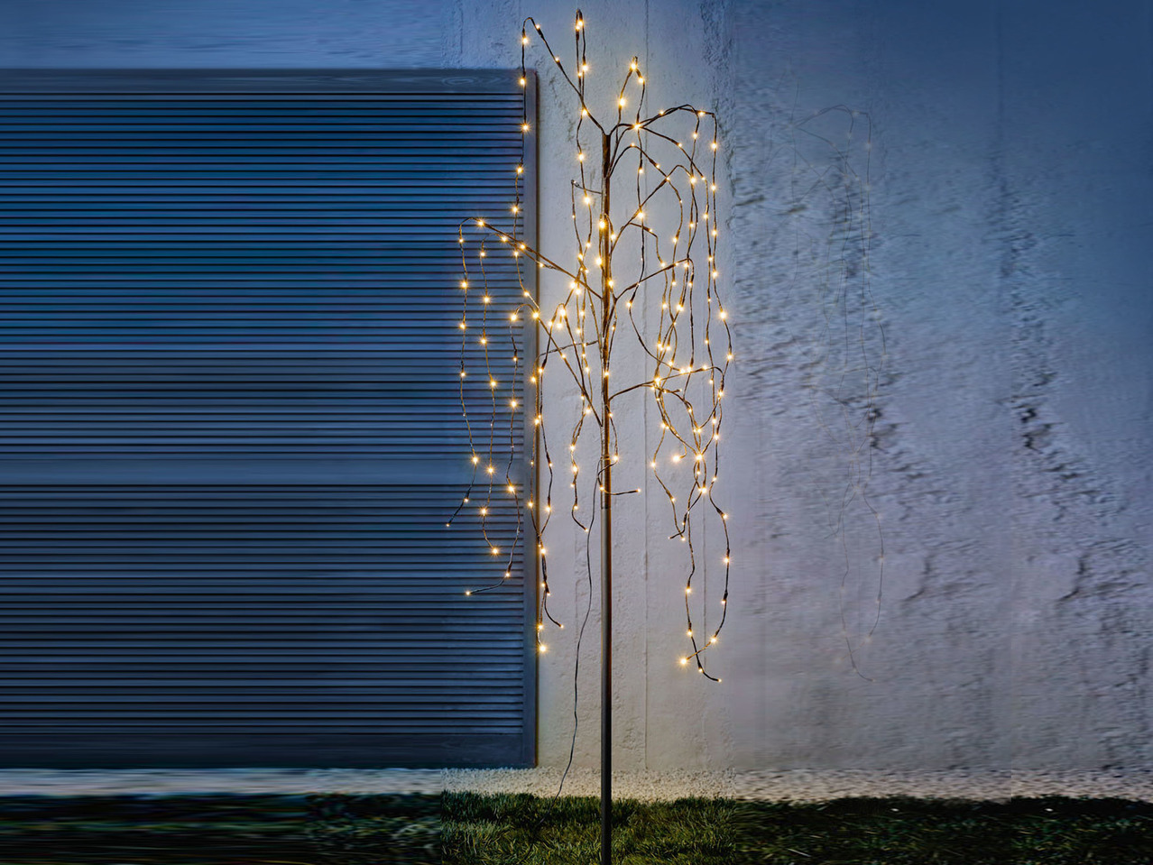 LED Tree 1.80m - Lidl - Malta - Specials archive