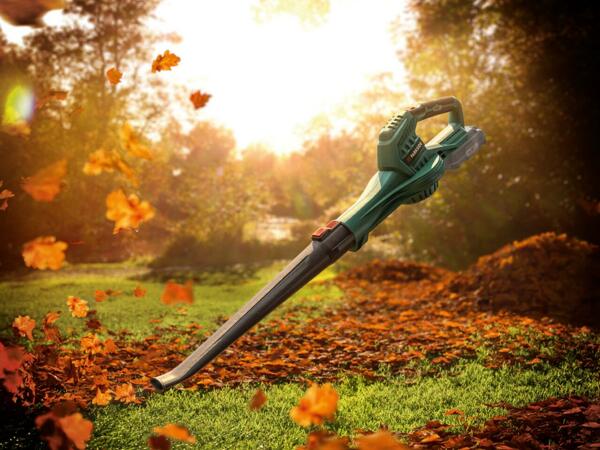 Parkside Cordless Leaf Blower - Lidl - Ireland - Specials archive