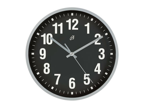 Auriol Wall Clock - Lidl - Great Britain - Specials archive