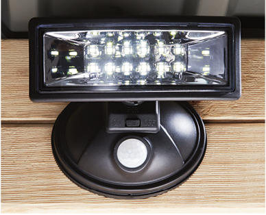 Solar Shed Light - Aldi - Australia - Specials archive