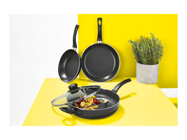 Ernesto 28cm Aluminium Sauté Pan - Lidl - Great Britain - Specials archive